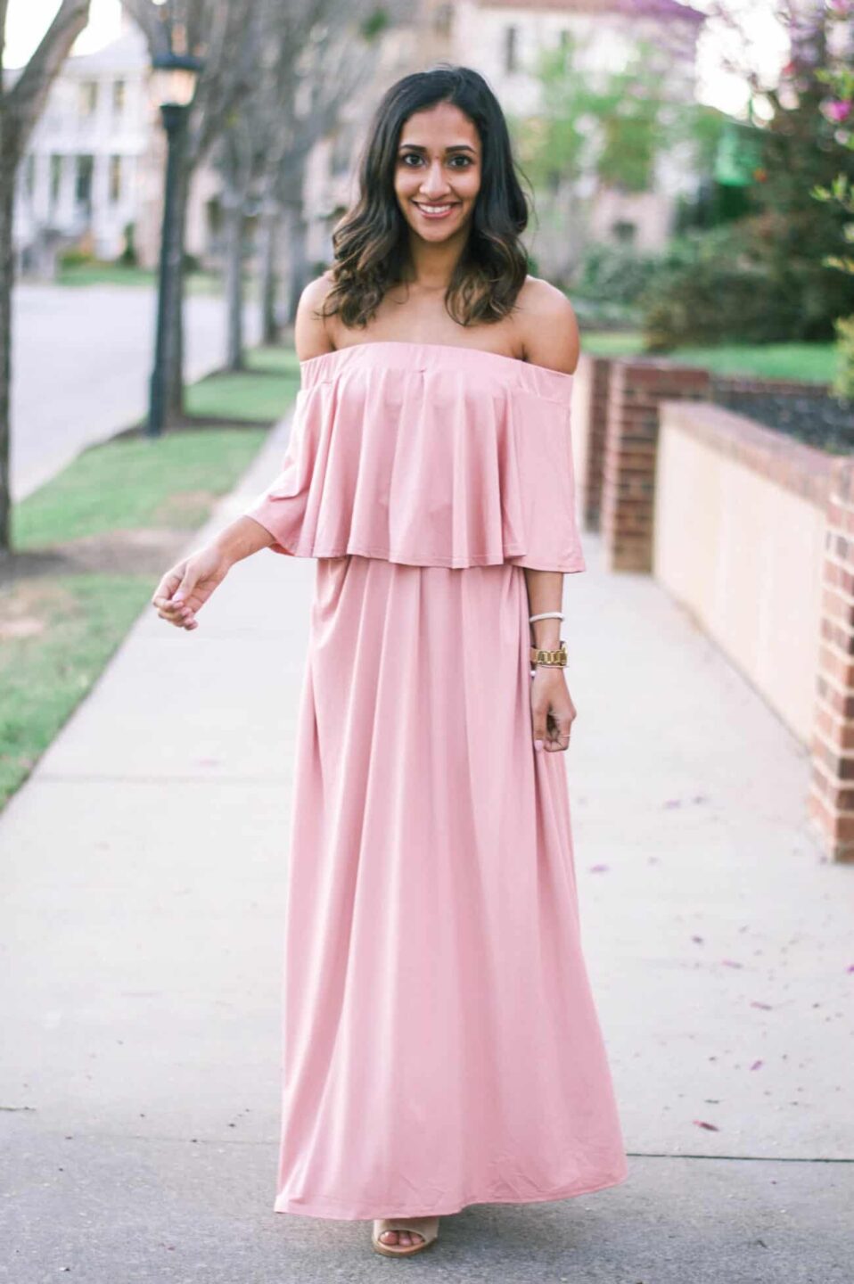 A $17 Blush Maxi Dress and Other Blush Favorites - An Unblurred Lady