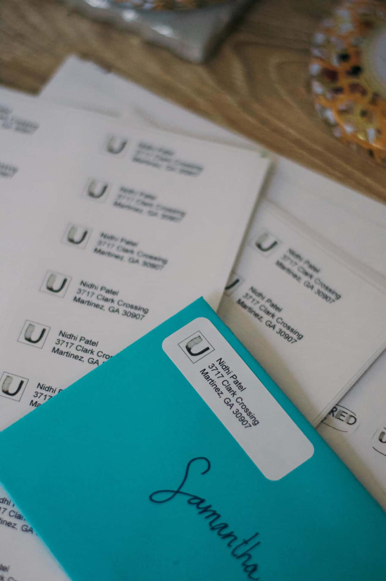 How to Create the Perfect Vistaprint Business Cards - An Unblurred Lady